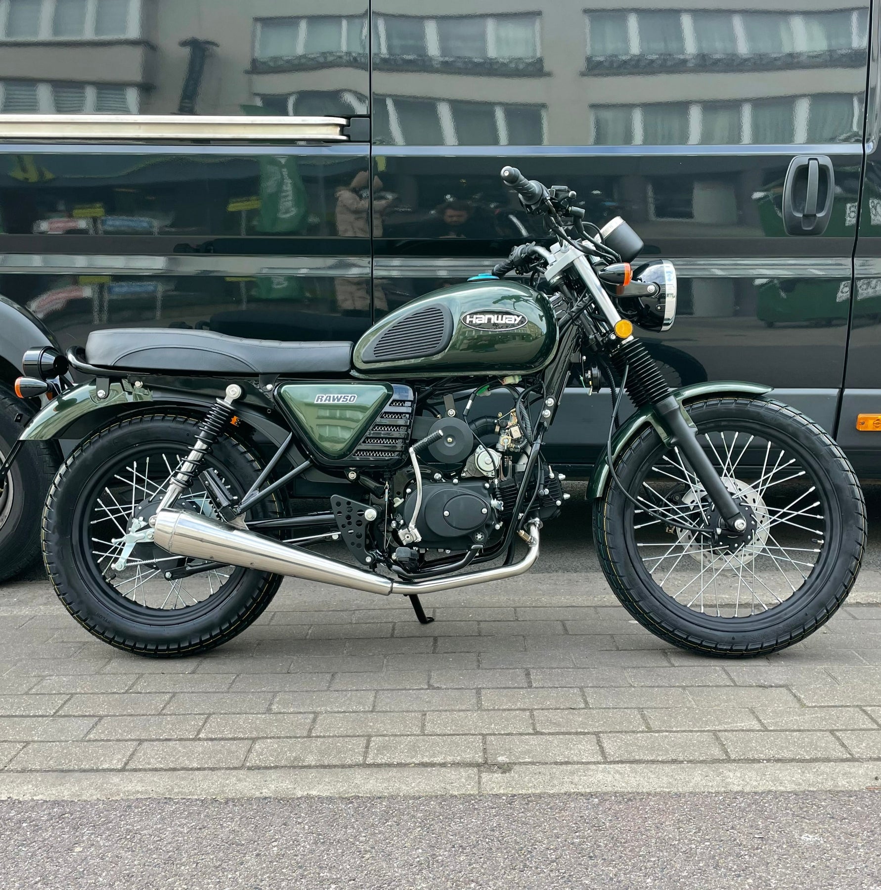 Hanway Classic/Raw 50cc - British Green – Antwerp Bike Store
